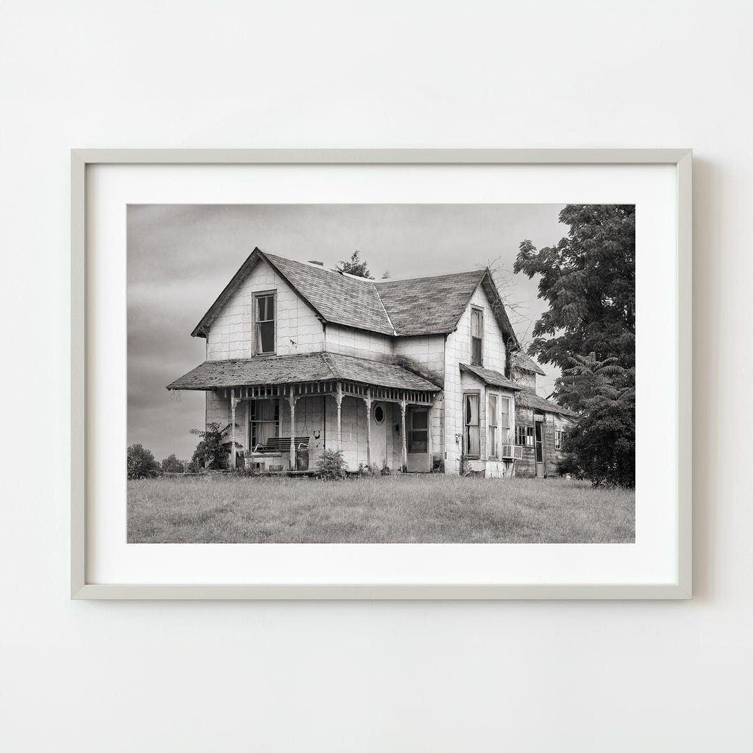 Old Rundown Farmhouse in Rural Indiana Photo Print - Etsy