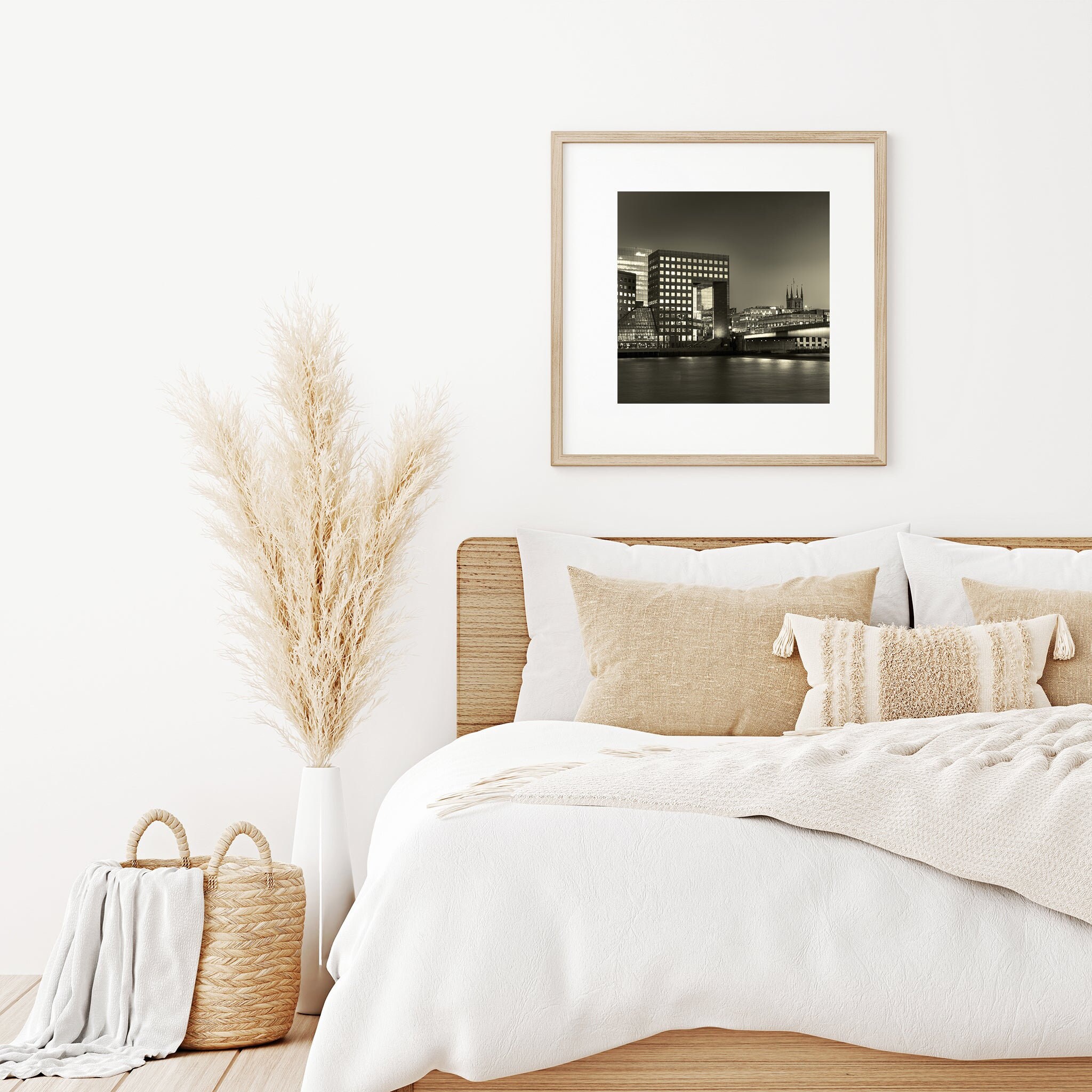 Number 1 London Bridge Building Photo Art Print - Etsy