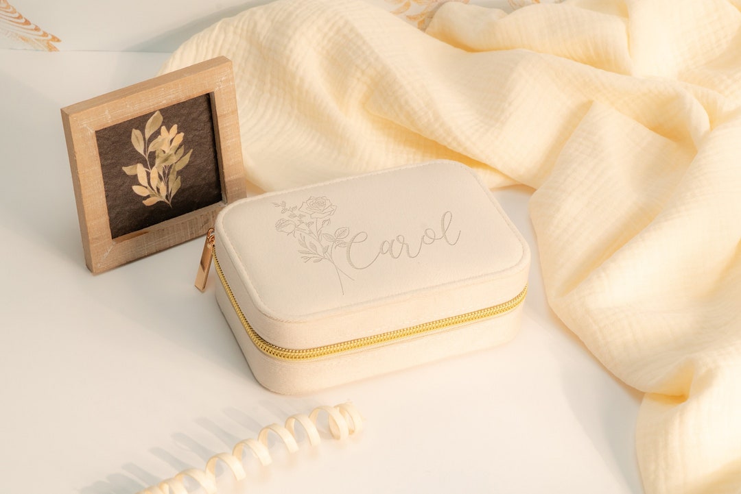 Birth Flower Engraved Jewelry Box, Velvet Jewelry Box, Name Bridesmaid ...