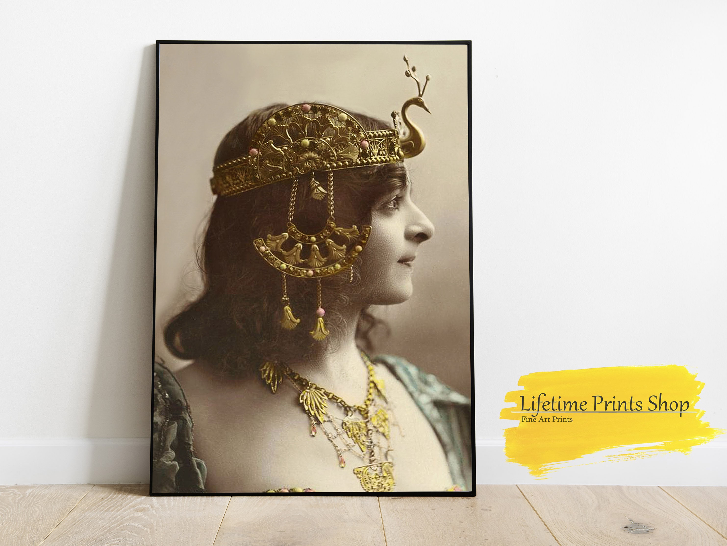 Cleopatra Egyptian Queen Actress Wall Art Poster, Woman's Fashion ...