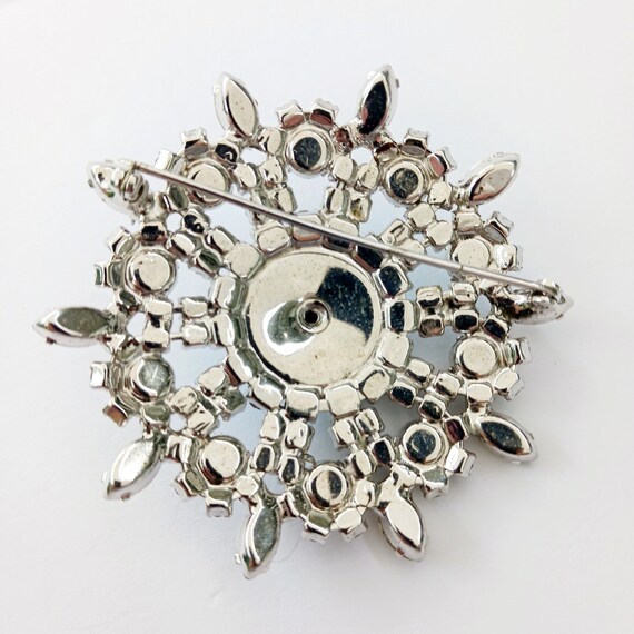 Vintage very large round rhinestone brooch, clear cry… - Gem