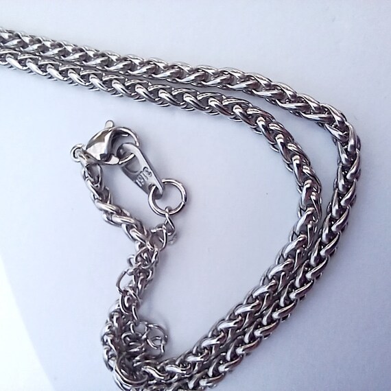 Vintage scary skull necklace, silver tone wheat chain… - Gem