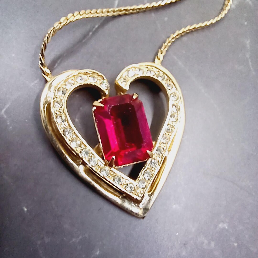 Vintage Faux Ruby Heart Pendant Necklace, Rhinestone Gold Tone Jewelry ...