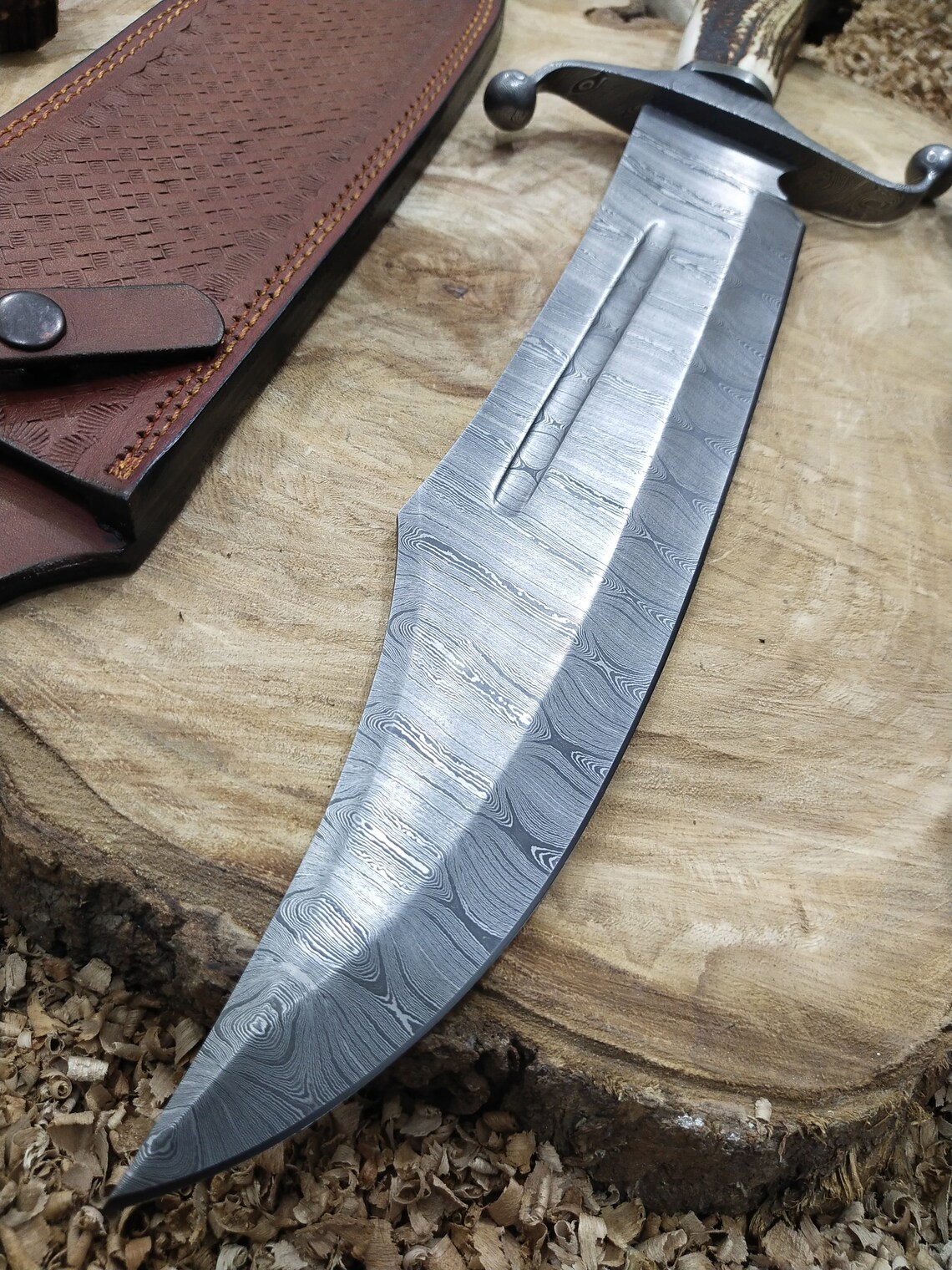 Custom Handmade Antler Bowie Knife, Stag Bowie, Damascus Twist Pattern ...