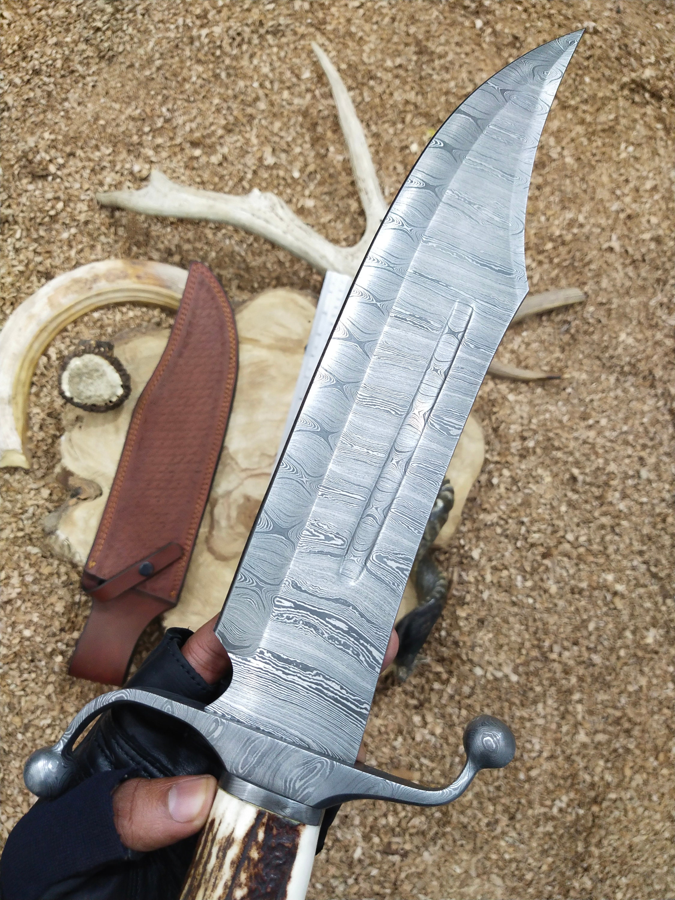 Custom Handmade Antler Bowie Knife, Stag Bowie, Damascus Twist Pattern ...