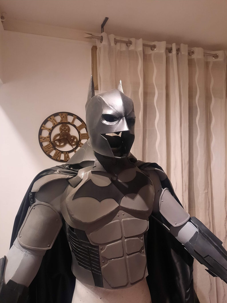 The Bat Superhero Origins Armor Cowl and Guntlets in FOAM - Etsy