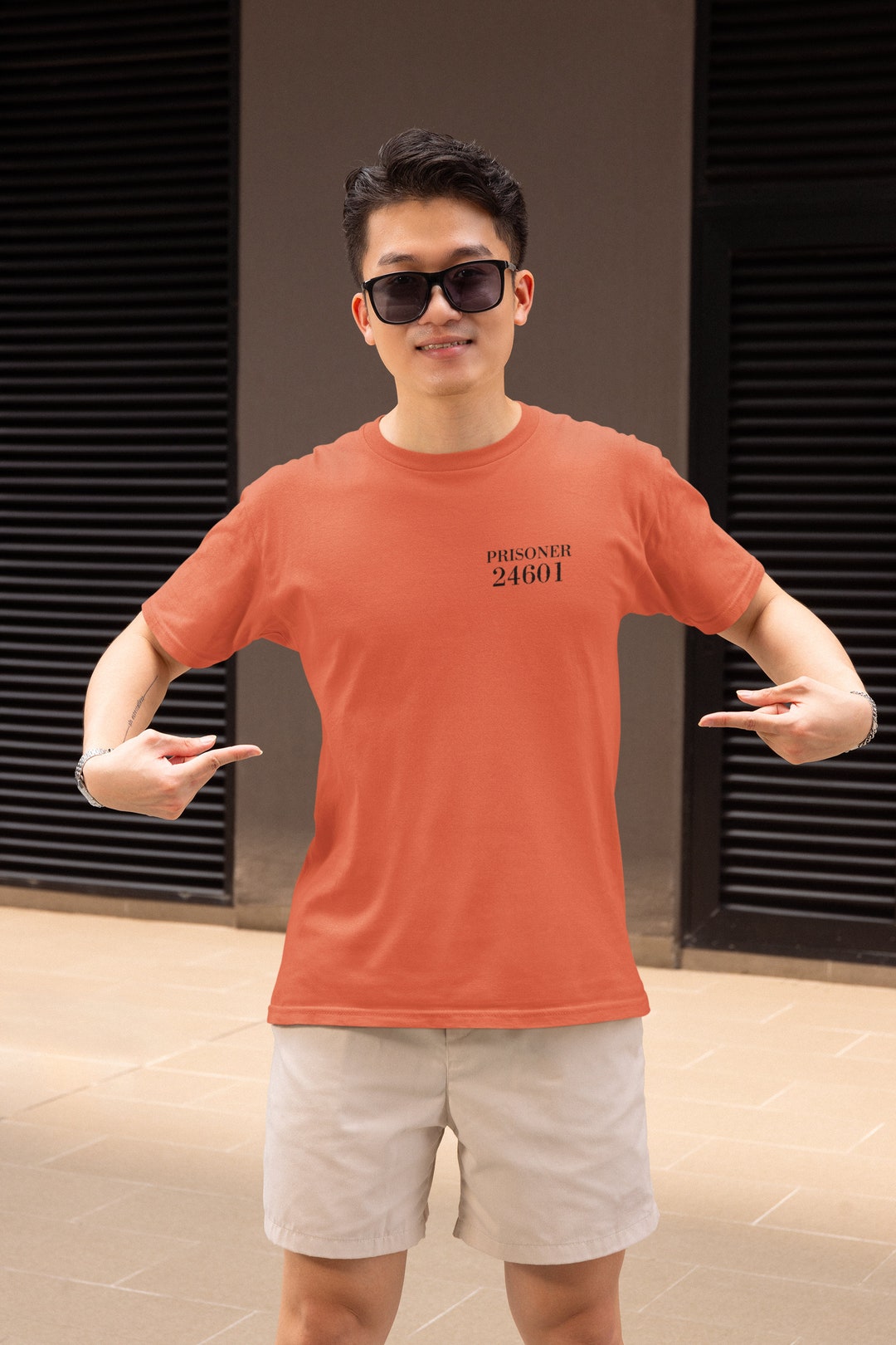 Prisoner 24601 T-shirt Musical Theatre, Broadway, West End, Theater ...