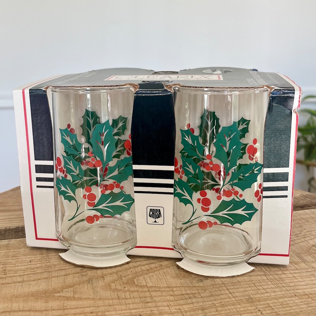 4 Vintage Christmas Glasses Holly Glasses Christmas Nostalgia Holiday Glasses Vintage