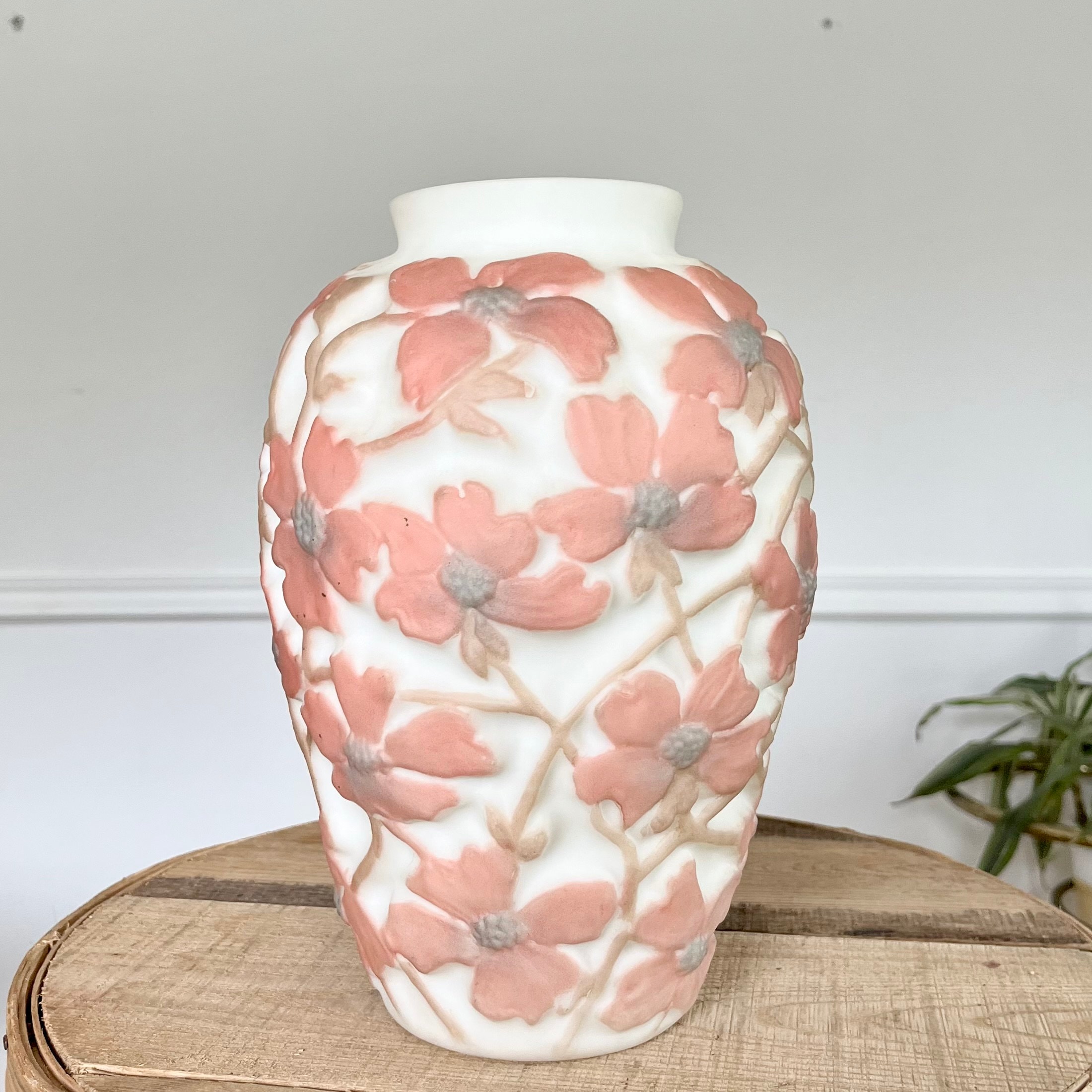 Consolidated Art Glass/phoenix Glass Vase Wild Rose Pink Dog - Etsy