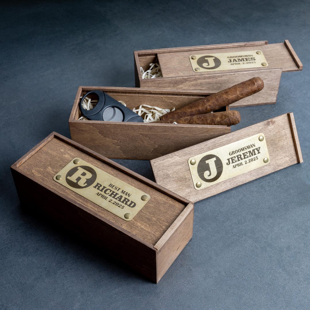 Wedding Officiant Gift Box Custom Engraved Empty Groomsman Proposal Box ...