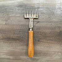 Vintage Advertising Ice Pick - Associated Ice Distributors - 1920s/30s ...