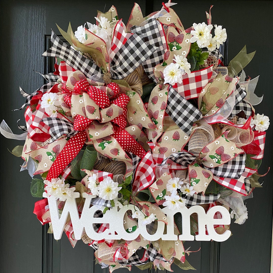 Strawberry Welcome Deco Mesh Wreath - Etsy UK