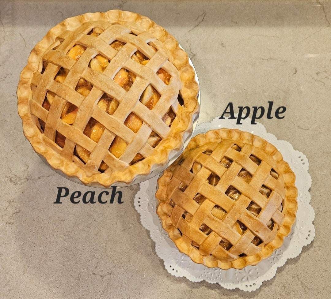 Fake 9 Inch Pies, Apple or Peach, Full Size Realistic, Lattice Top ...