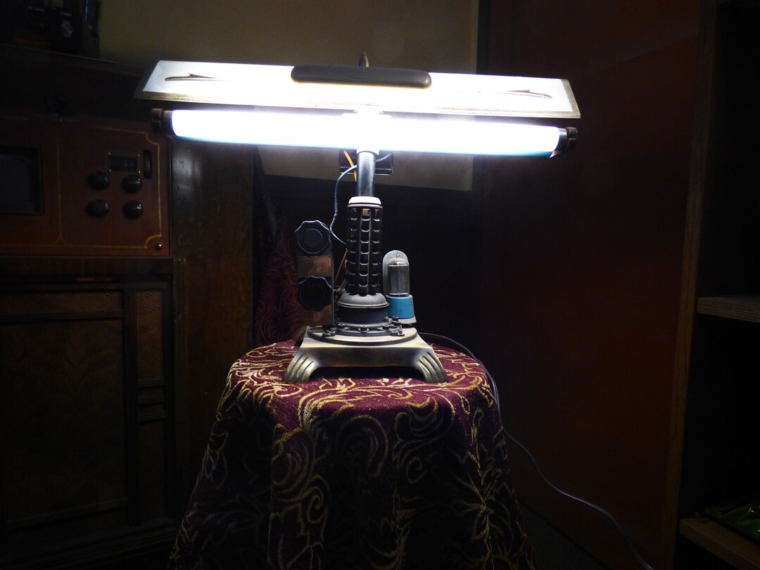 Wingman 110V Fluorescent Lamp by Diaphoton, Inc. - Etsy