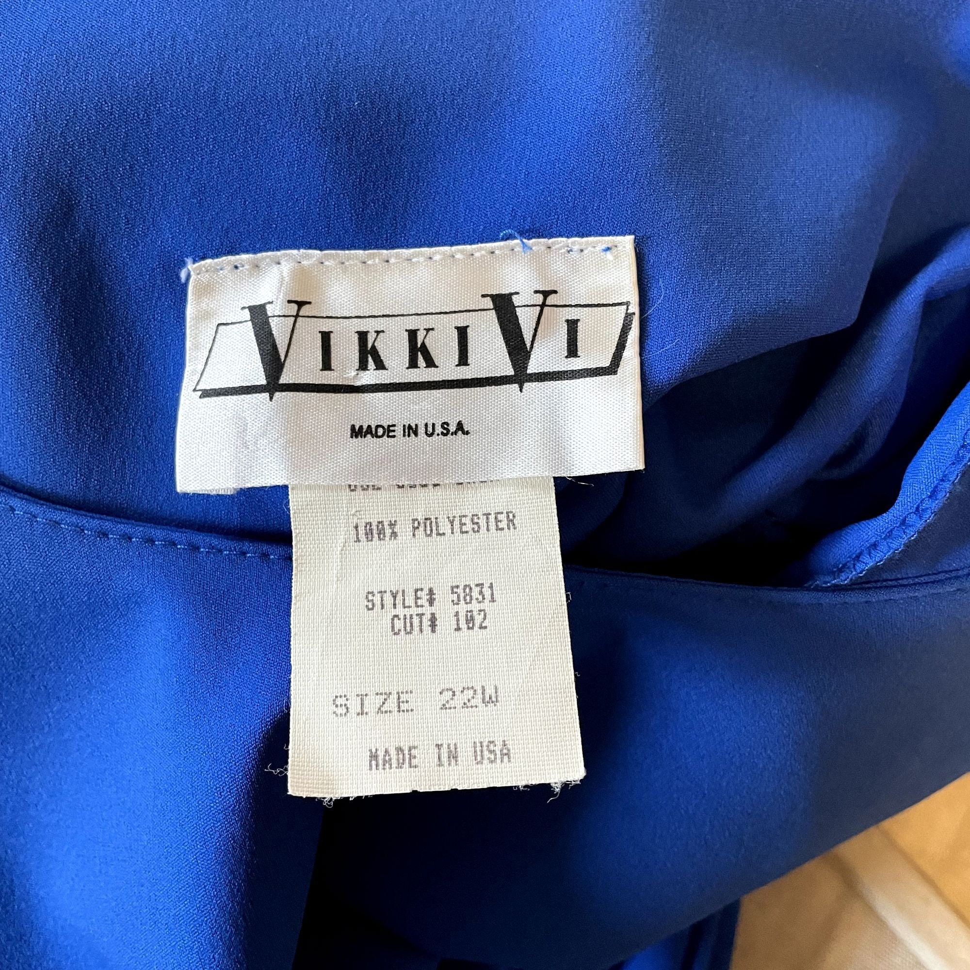 80s Vintage Vikki Vi Royal Blue Gathered Long Sleeve Cocoon Top and ...