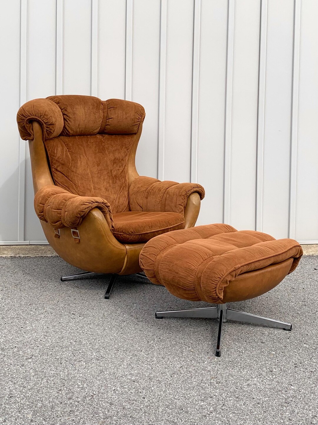 Vintage Mid Century Scoop Lounge Chair & Ottoman Swivel Rocker by ...