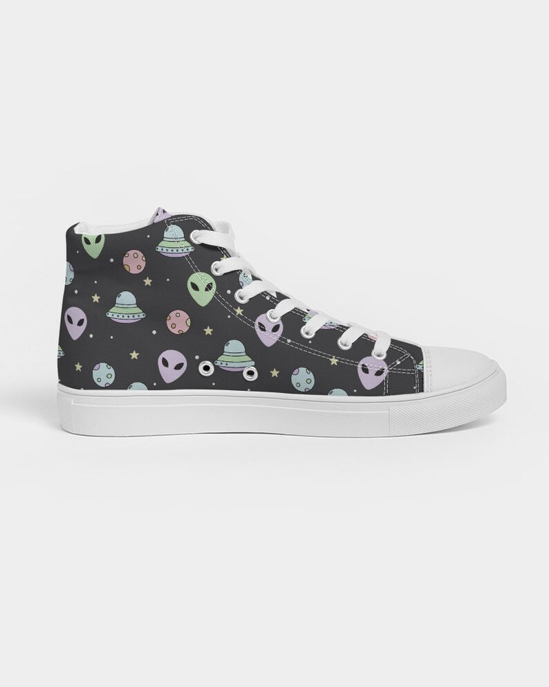 UFO Pattern Women's High-top Shoes | Space Alien Canvas Shoes | Science ...