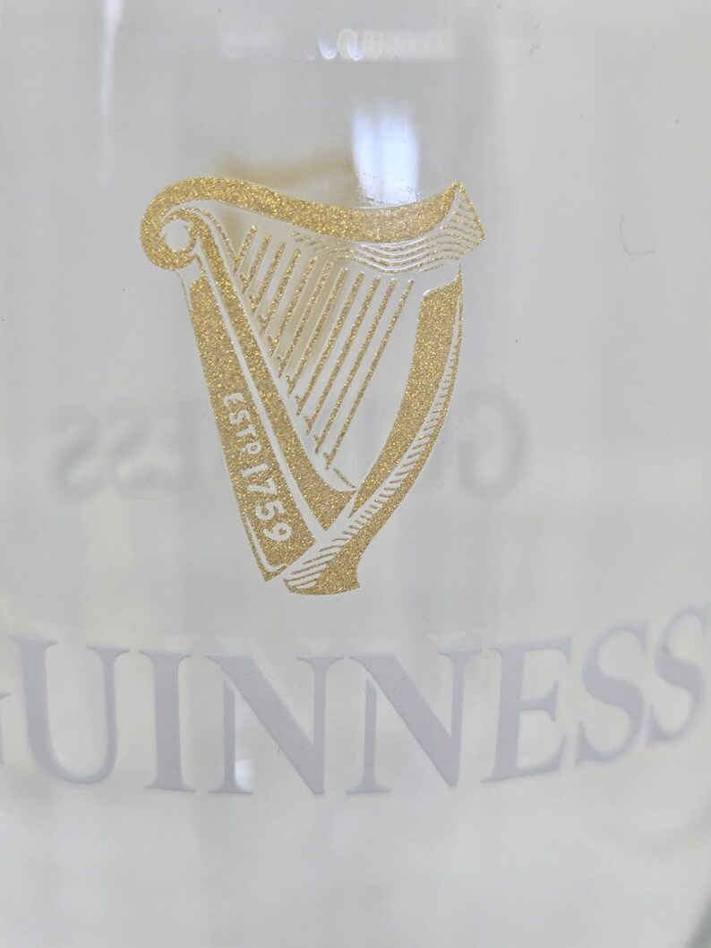 Guinness Signature Pub Glasses - 16 Ounce - - United States Pub Edition ...