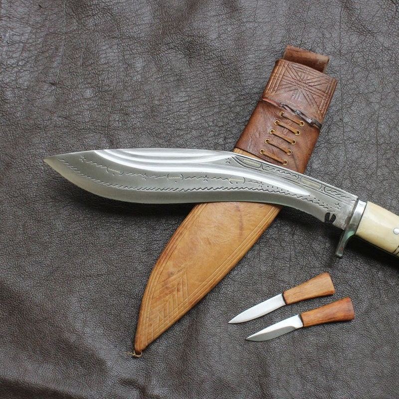 Guts Raider Sword - Etsy