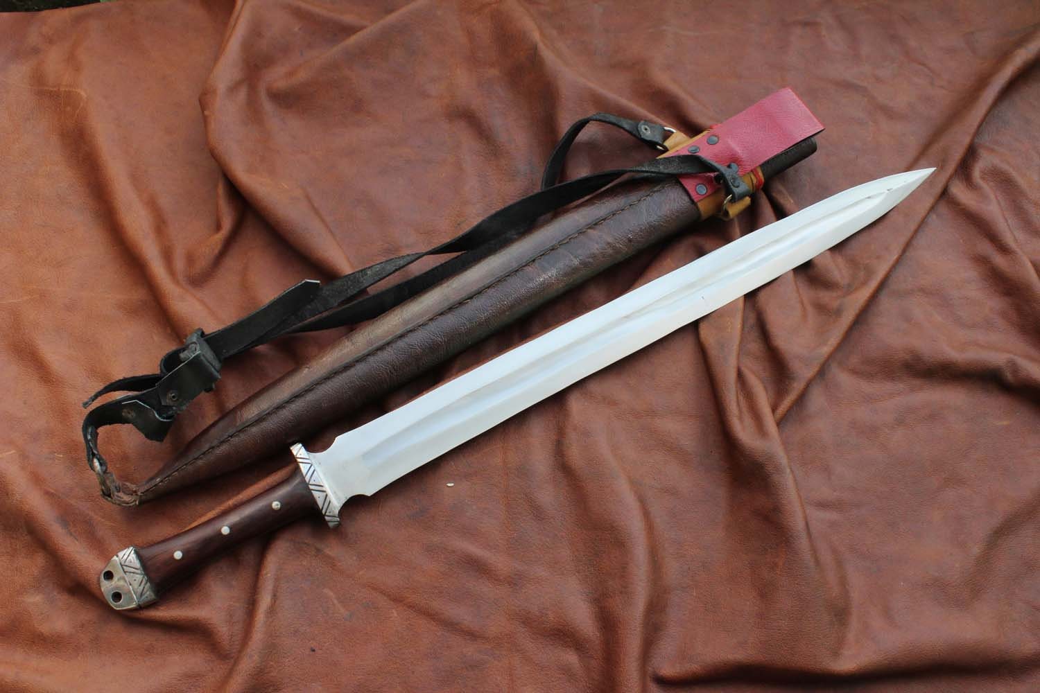 24 Inches Long Blade Viking Sword Sharp Sword Machete Sword Nepalese ...