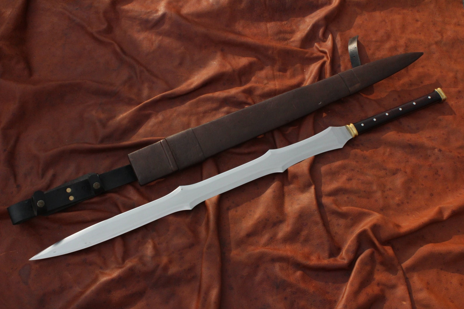 Viking Sword Large Sword Functional Sword 31 Inches Long Blade Kriss ...