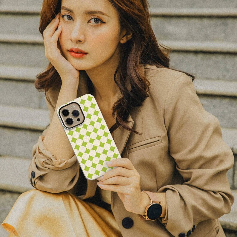 Diamond Patterned Green & Cream Magsafe Tough Phone Cases - Etsy