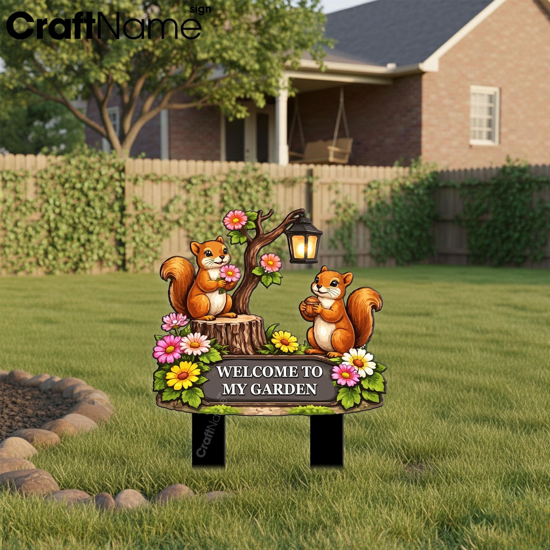 Squirrel Garden Stake, Woodland Metal Ground Marker for Outdoor Spaces ...