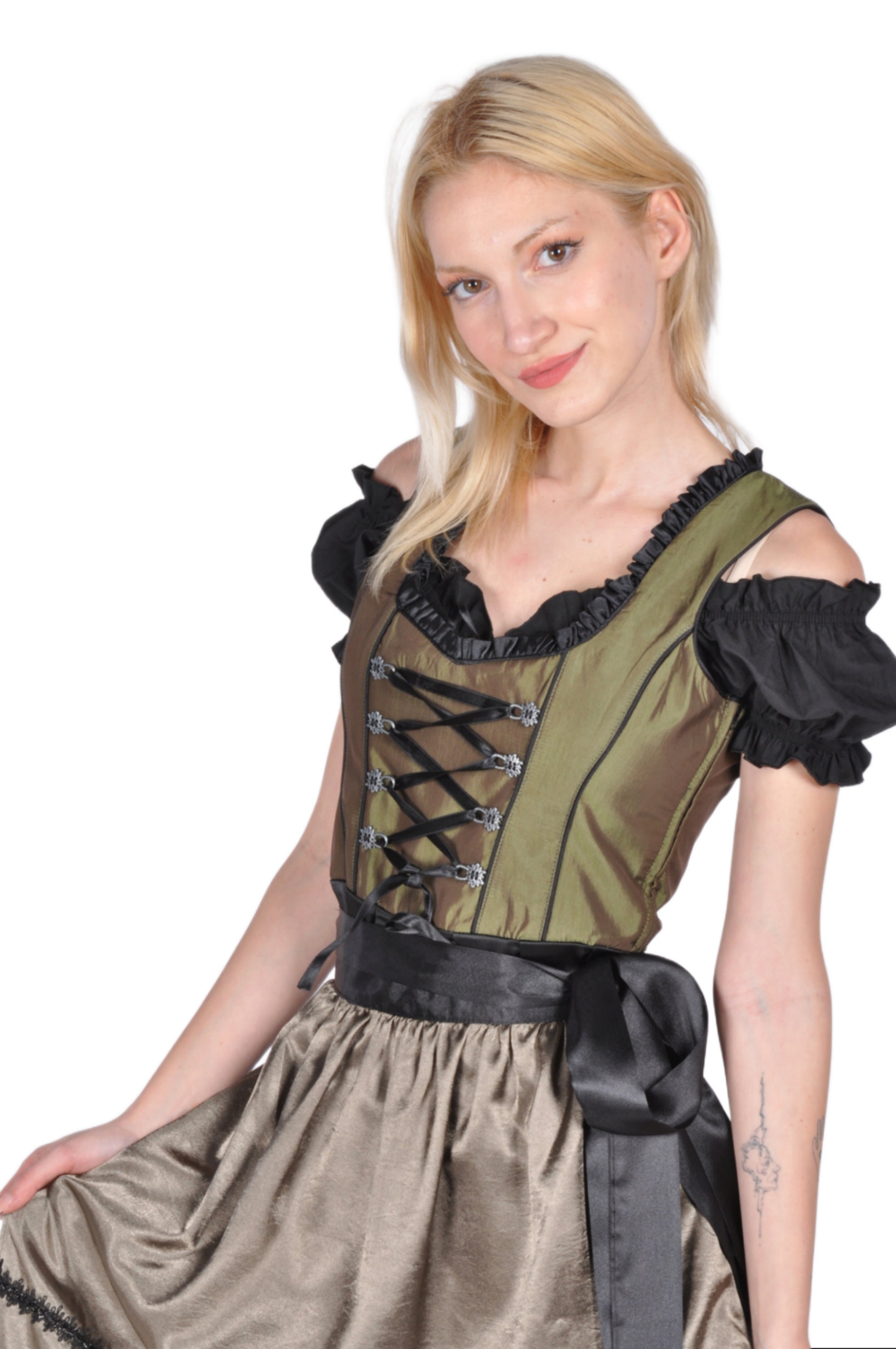 Irena Traditional Bavarian Women's Dress for Oktoberfest Dirndl for ...