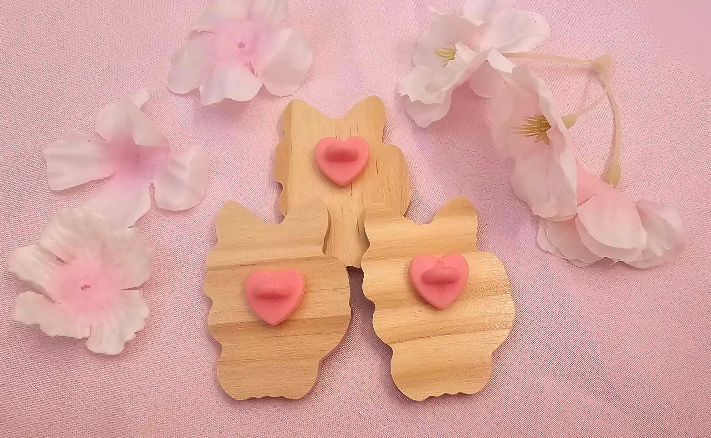 Pokémon Hearts and Roses Wooden Enamel Pins W/ FREE Sticker | Mew ...