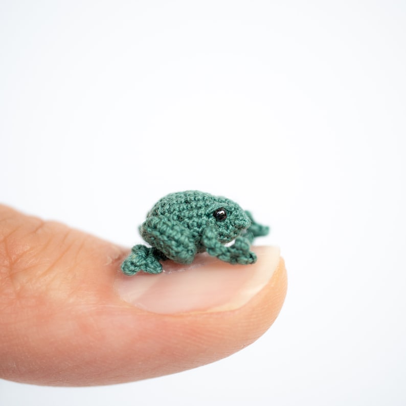 Crochet Amigurumi Miniature Frog English PATTERN ONLY Pdf - Etsy