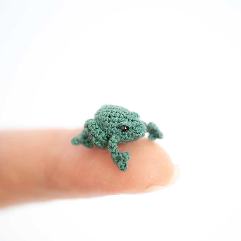 Crochet Amigurumi Miniature Frog English PATTERN ONLY Pdf - Etsy