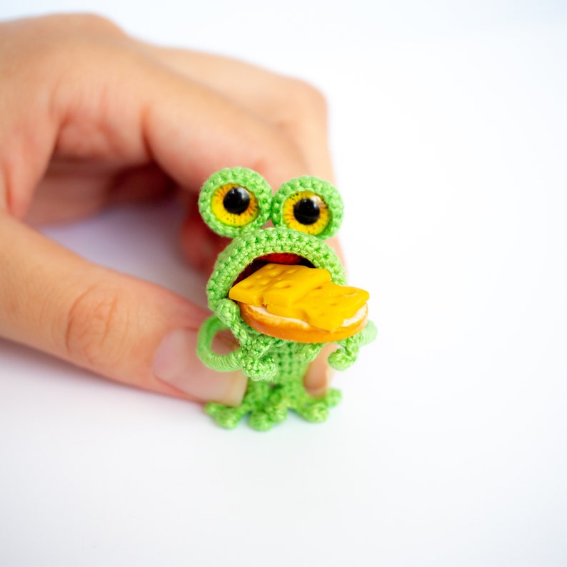 Crochet Amigurumi Miniature Frog English PATTERN ONLY, Pdf Amigurumi ...