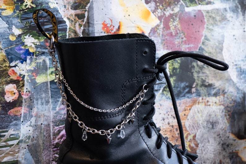 Villain Crystal and Spike Boot Chains, Alternative Docs Charm and Chain ...