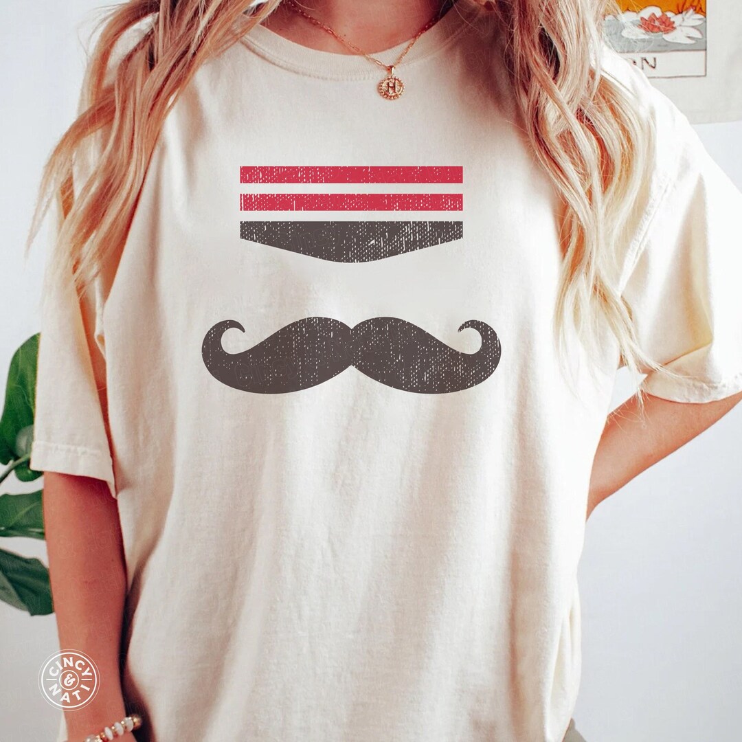 Trendy Reds Fan T-shirt, Minimal Mr Redlegs, Vintage Style Unisex Reds ...