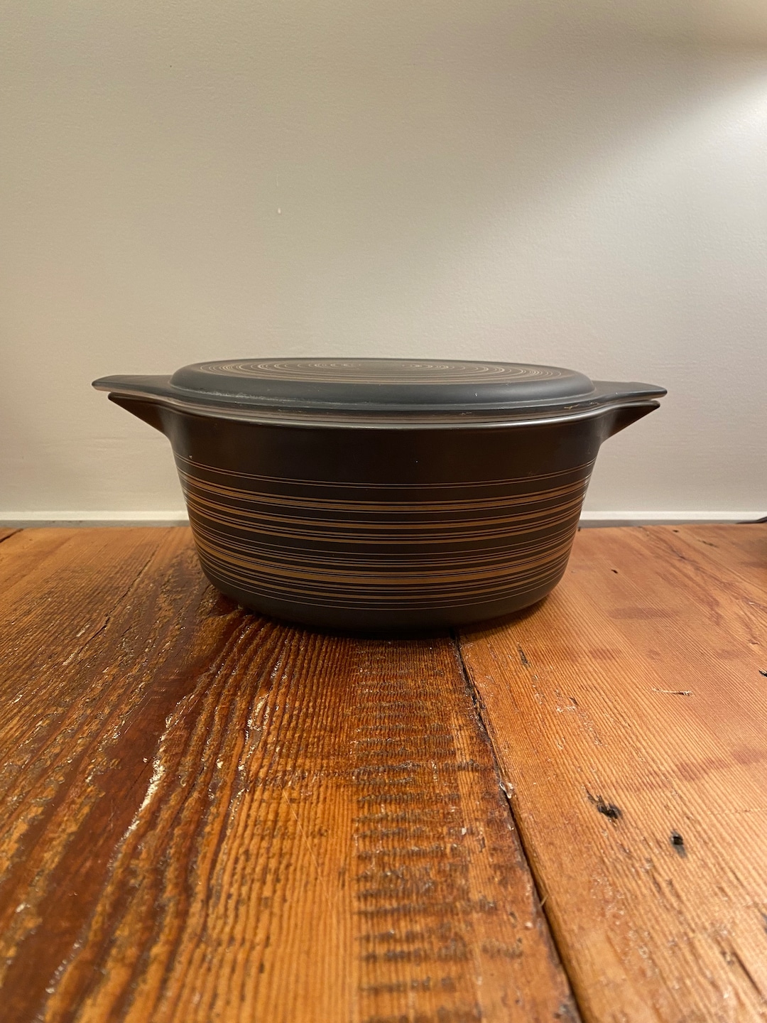 Pyrex 2 1/2qt Covered Casserole. Pattern “terra”. Vintage Pyrex Covered ...