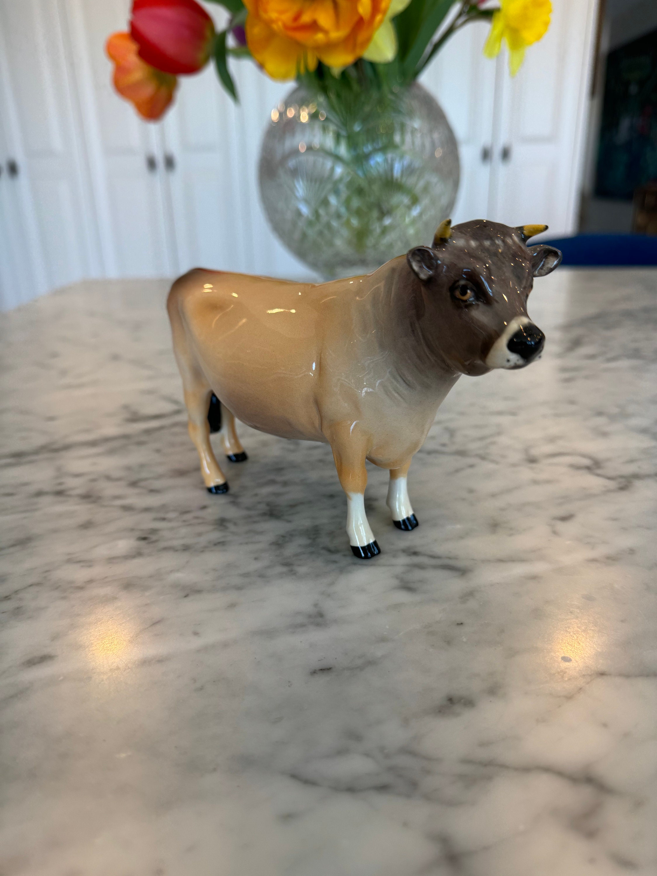 Beswick England Ceramic Family of Guernsey or Jersey Cows. Bull, Cow ...