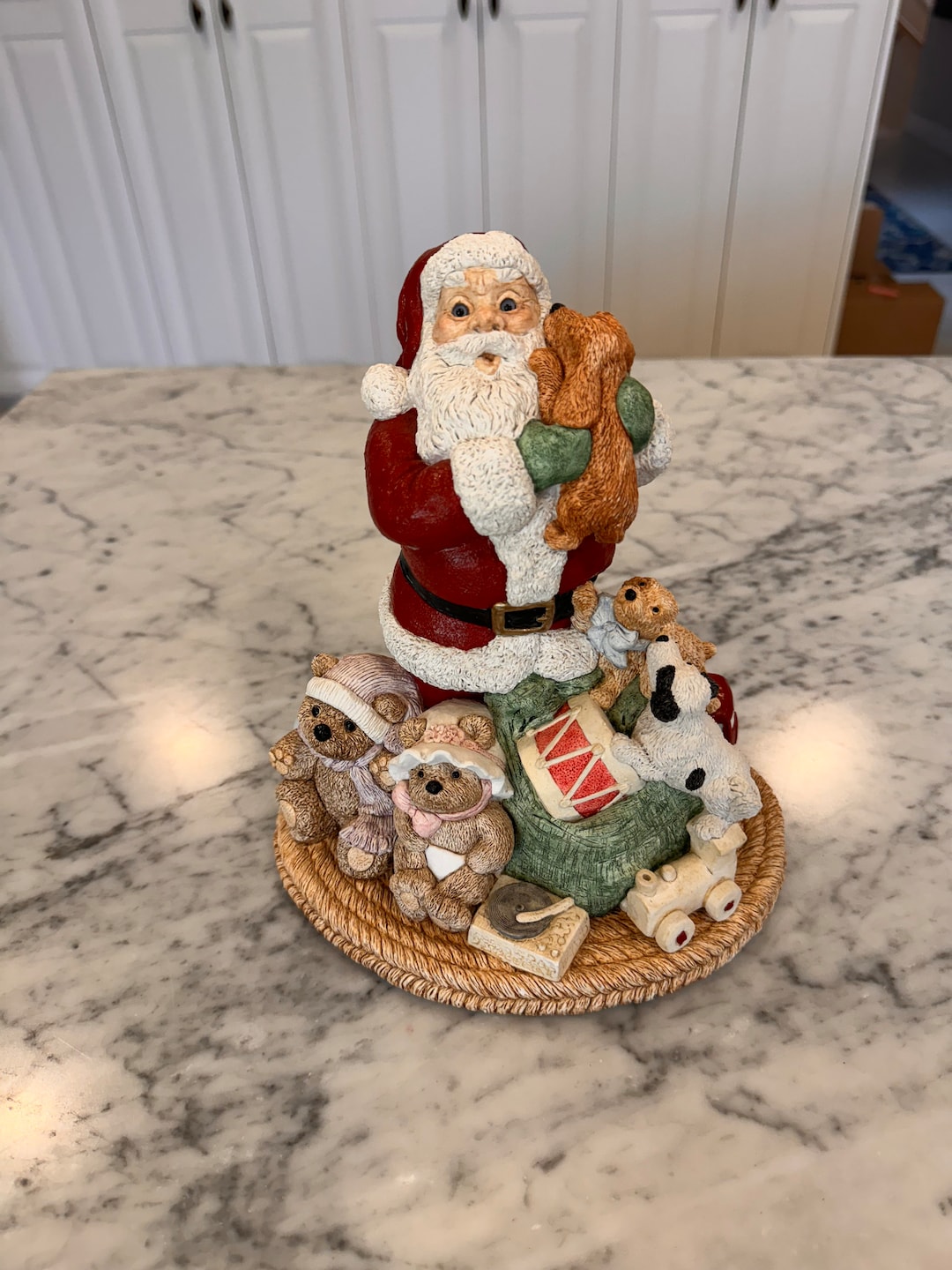 United Designs the Legend of Santa Claus "load 'em Up" With Puppies ...