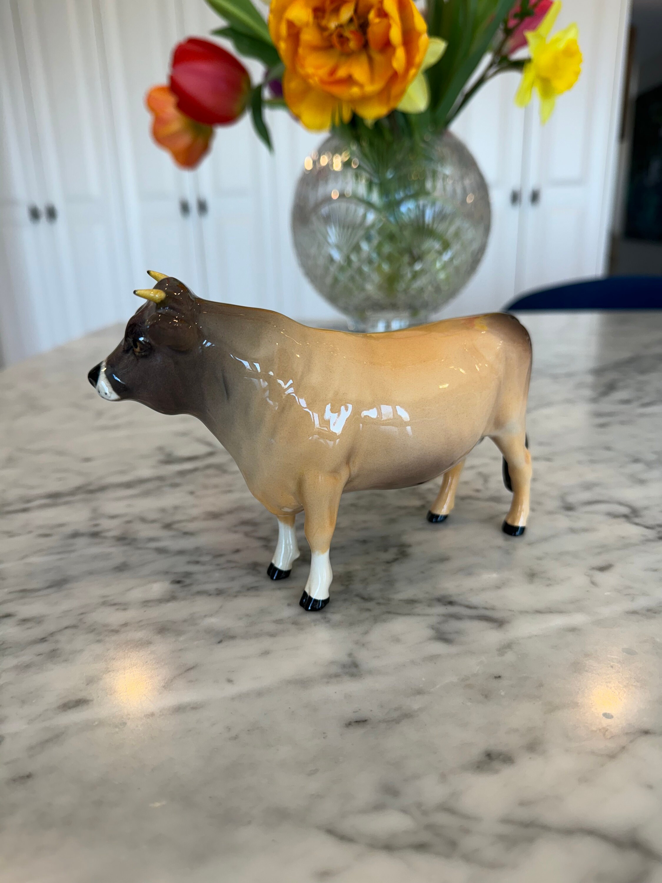 Beswick England Ceramic Family of Guernsey or Jersey Cows. Bull, Cow ...