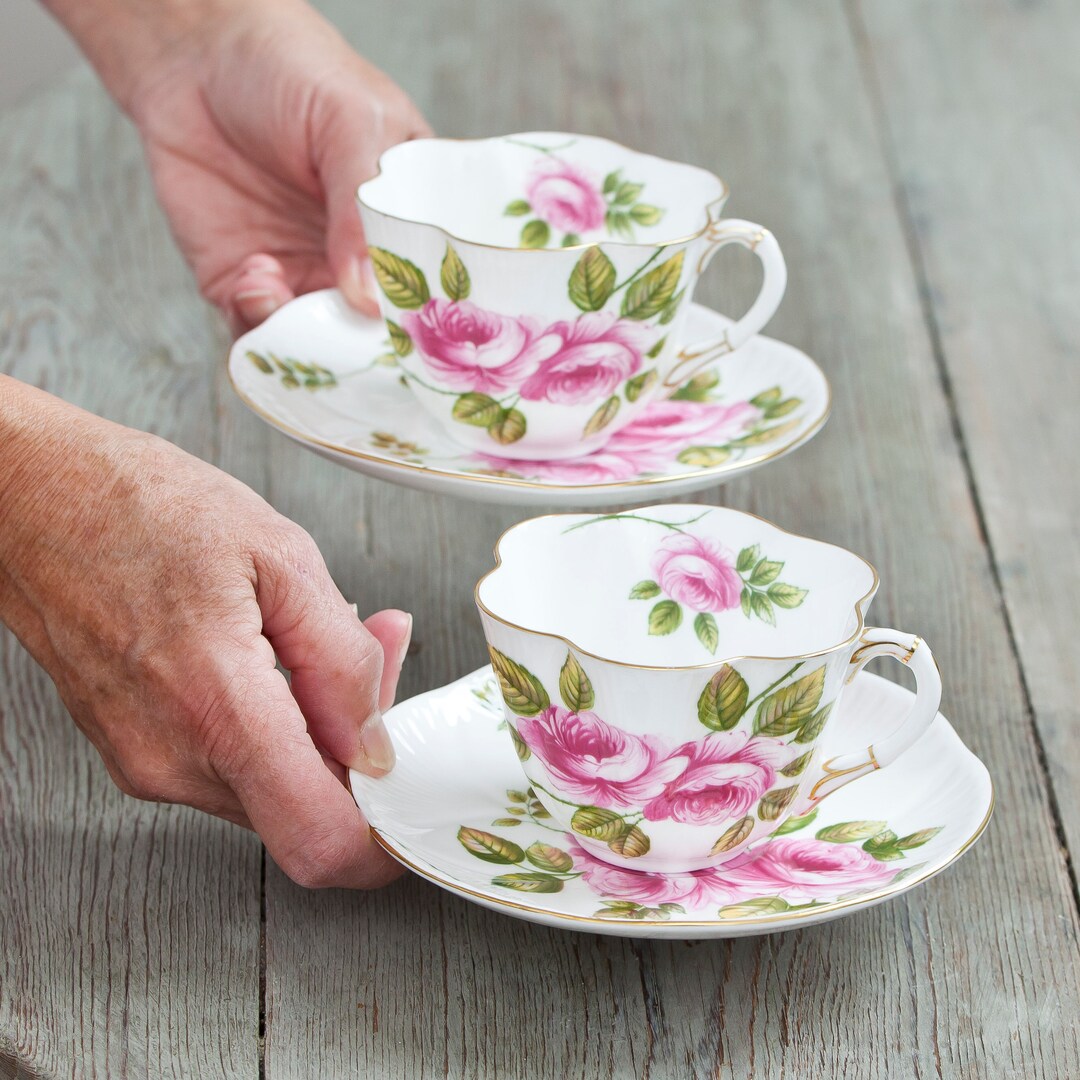 Shelley Rambler Rose Dainty 13671 A Set of Two Teacups With Saucers (a ...