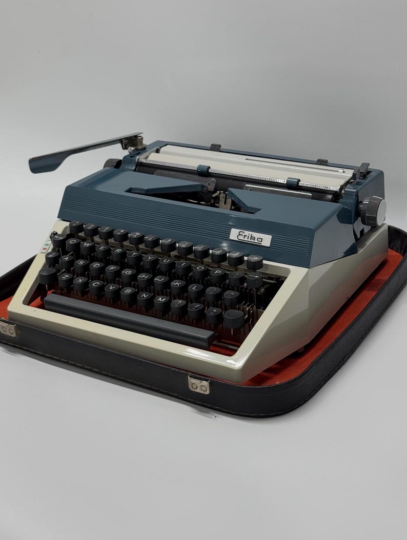 Erika Model 30 Vintage Typewriter With Case | Portable Mechanical ...
