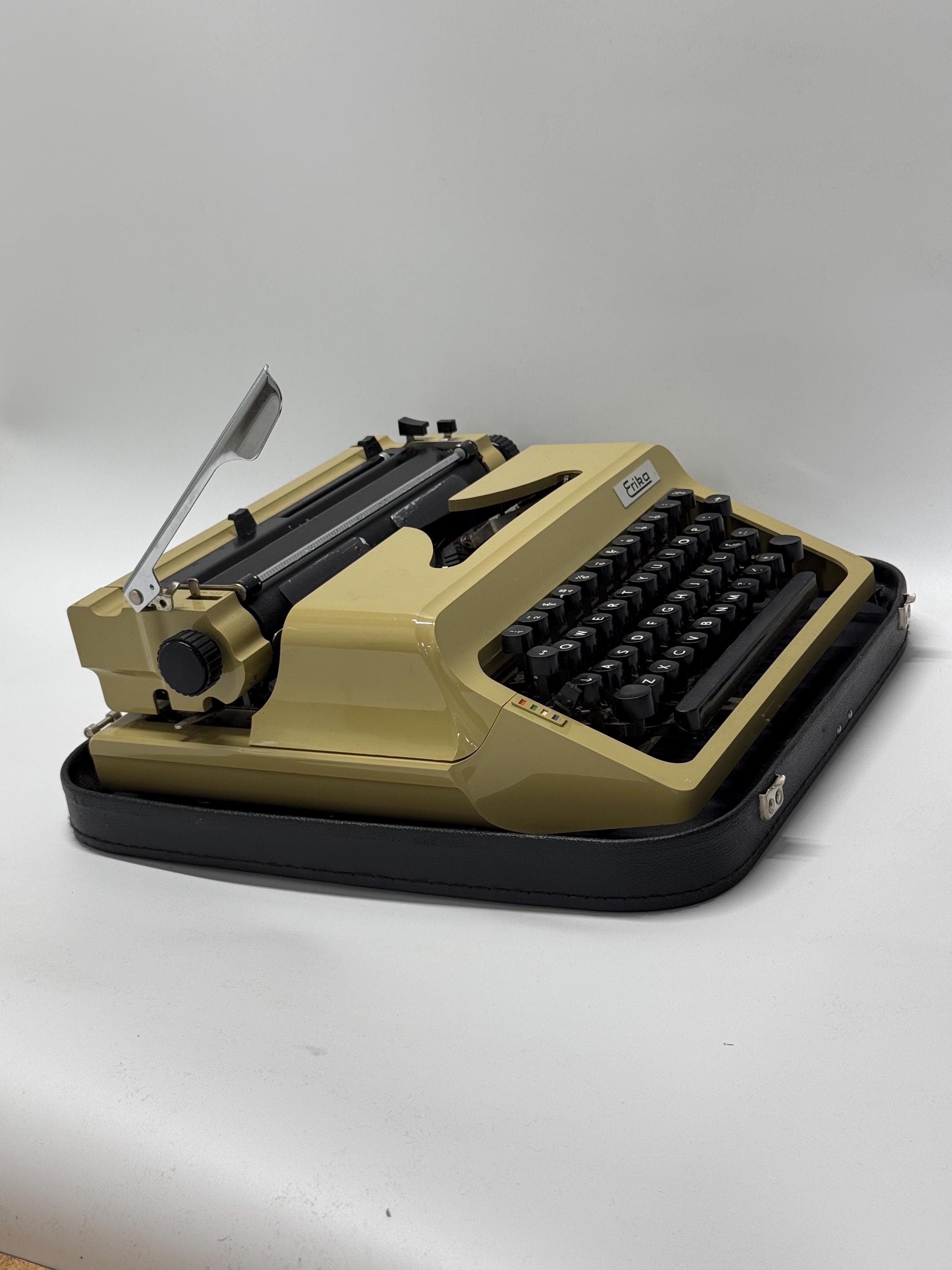 Vintage Adler Gabriele 10 Typewriter Classic Writing Machine With Style ...