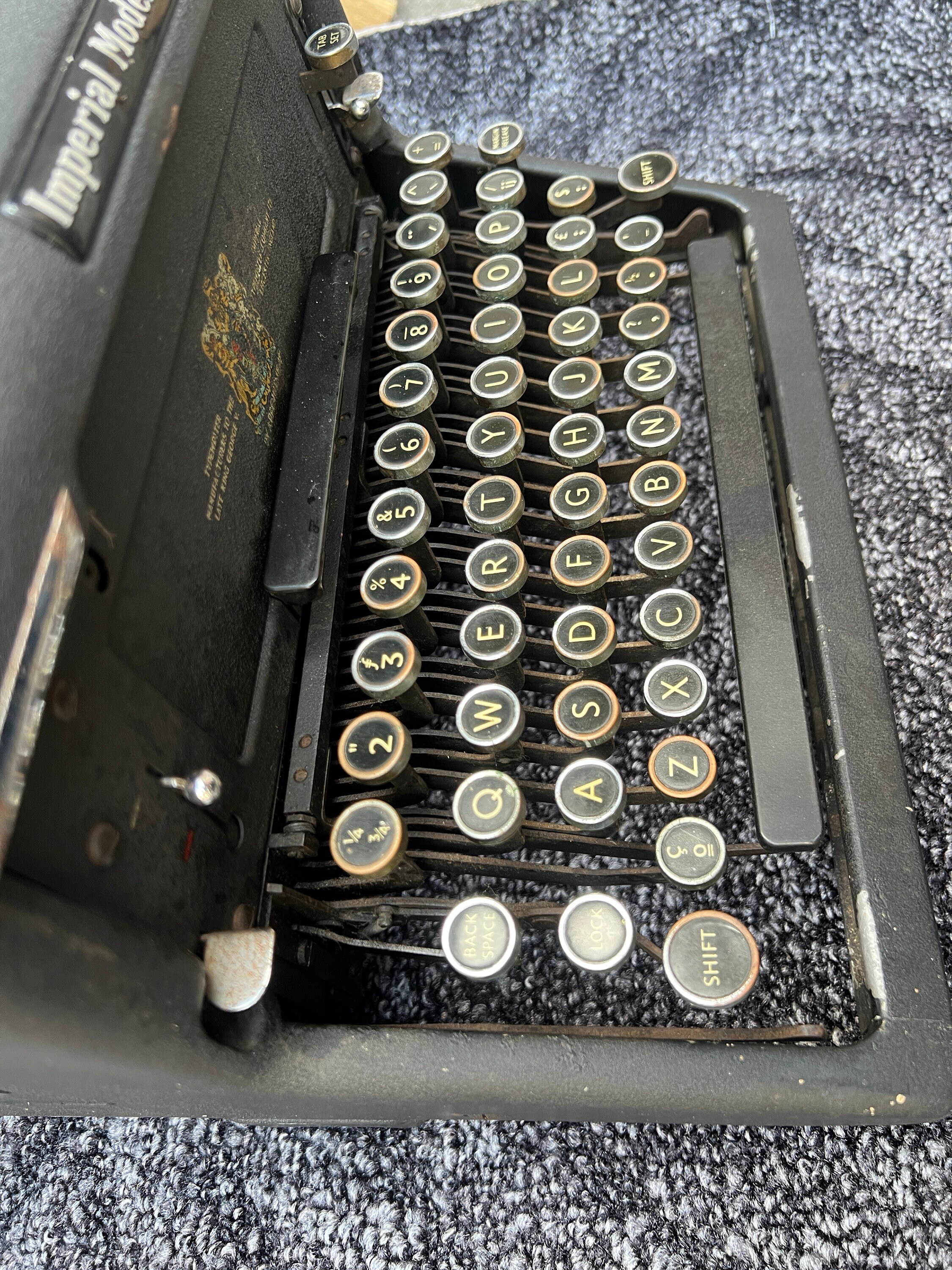 Vintage 1949 Imperial Model 60 Typewriter Classic Black With Ivory ...