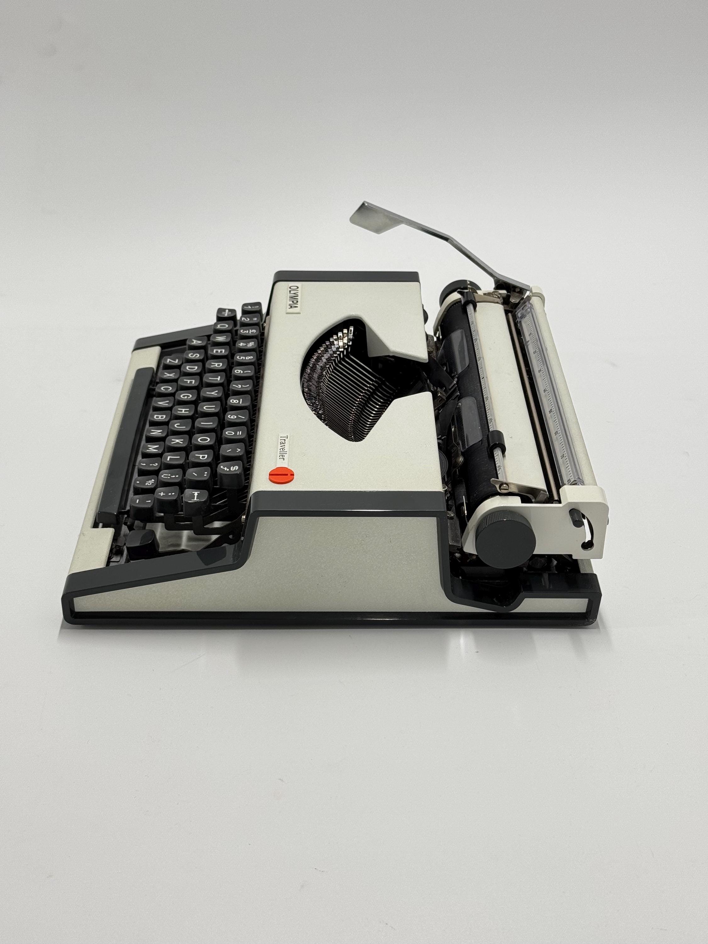 Olympia Traveller Vintage Typewriter: Portable Retro Writing Machine - Etsy