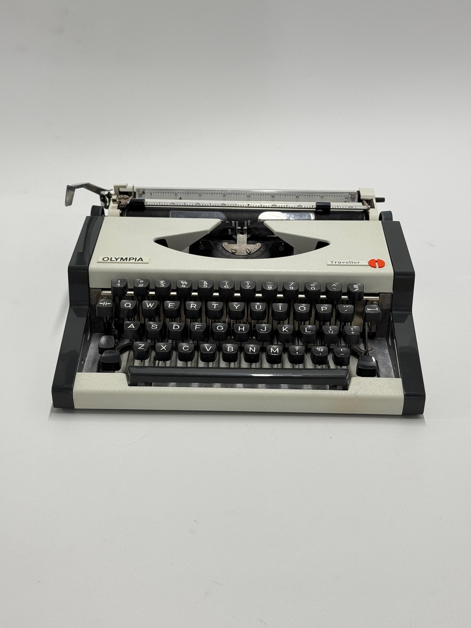 Olympia Traveller Vintage Typewriter: Portable Retro Writing Machine - Etsy
