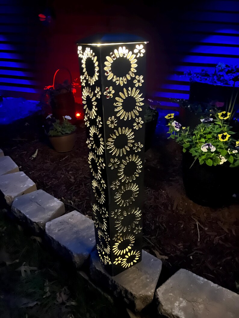 Garden Column W/solar Lighted Top -garden Pillar - Sunflower Pattern ...