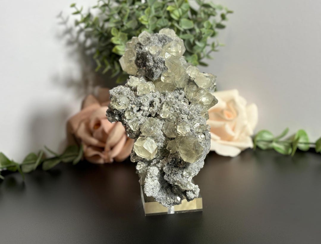 Lustrous Calcite Over Quartz From Fujian Large Calcite Cluster Mineral ...