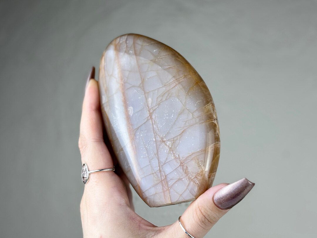 High Quality Peach Moonstone Crystal Freeform Flashy Moonstone Peach ...