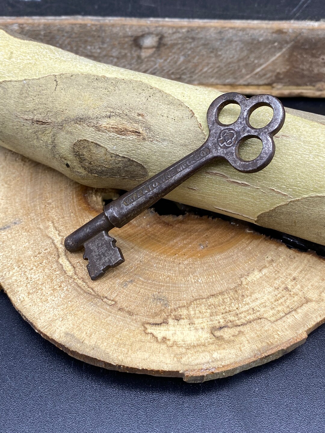 Yale & Towne Skeleton Key - Etsy