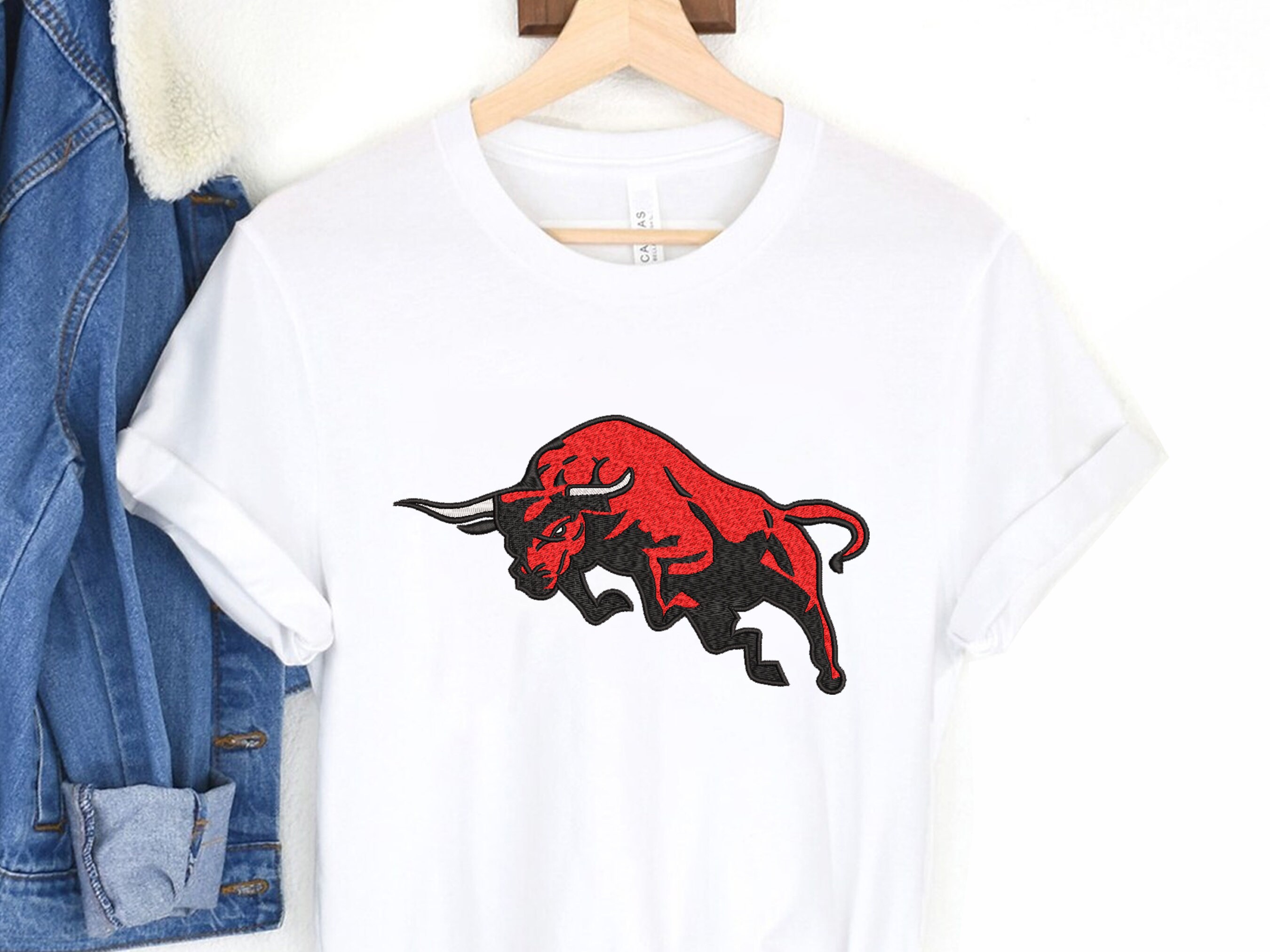 Jumping Red Bull Embroidery Pattern, Wild Animal Machine Embroidery ...