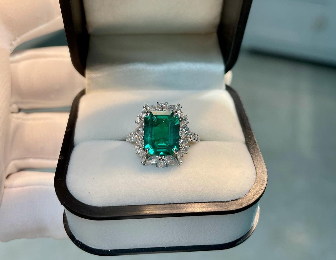 Gorgeous Emerald Ring Beautiful Halo Emerald Stone Ring 925 Sterling ...